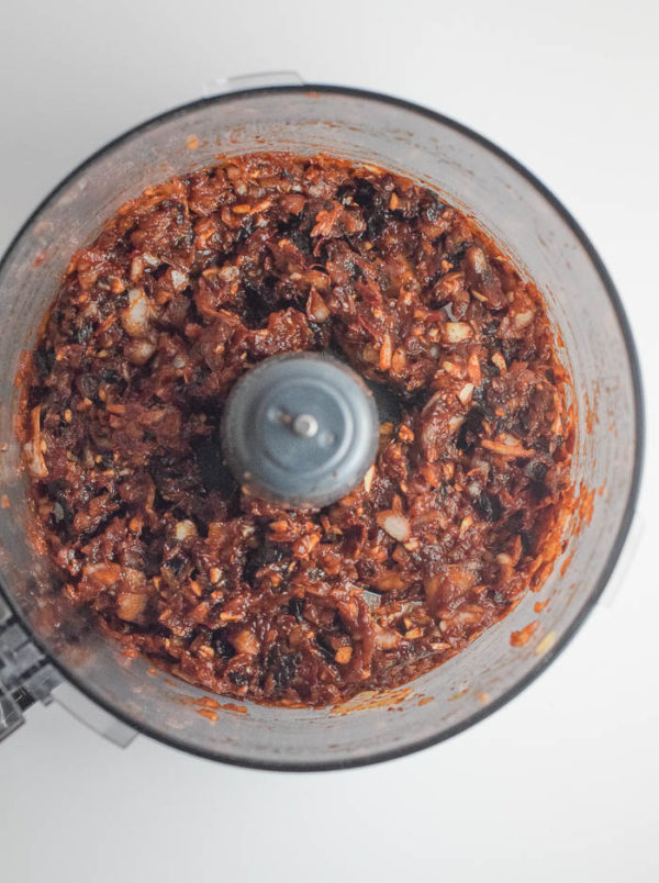 Short Ribs with Ancho Chile Grits - Natalie Paramore